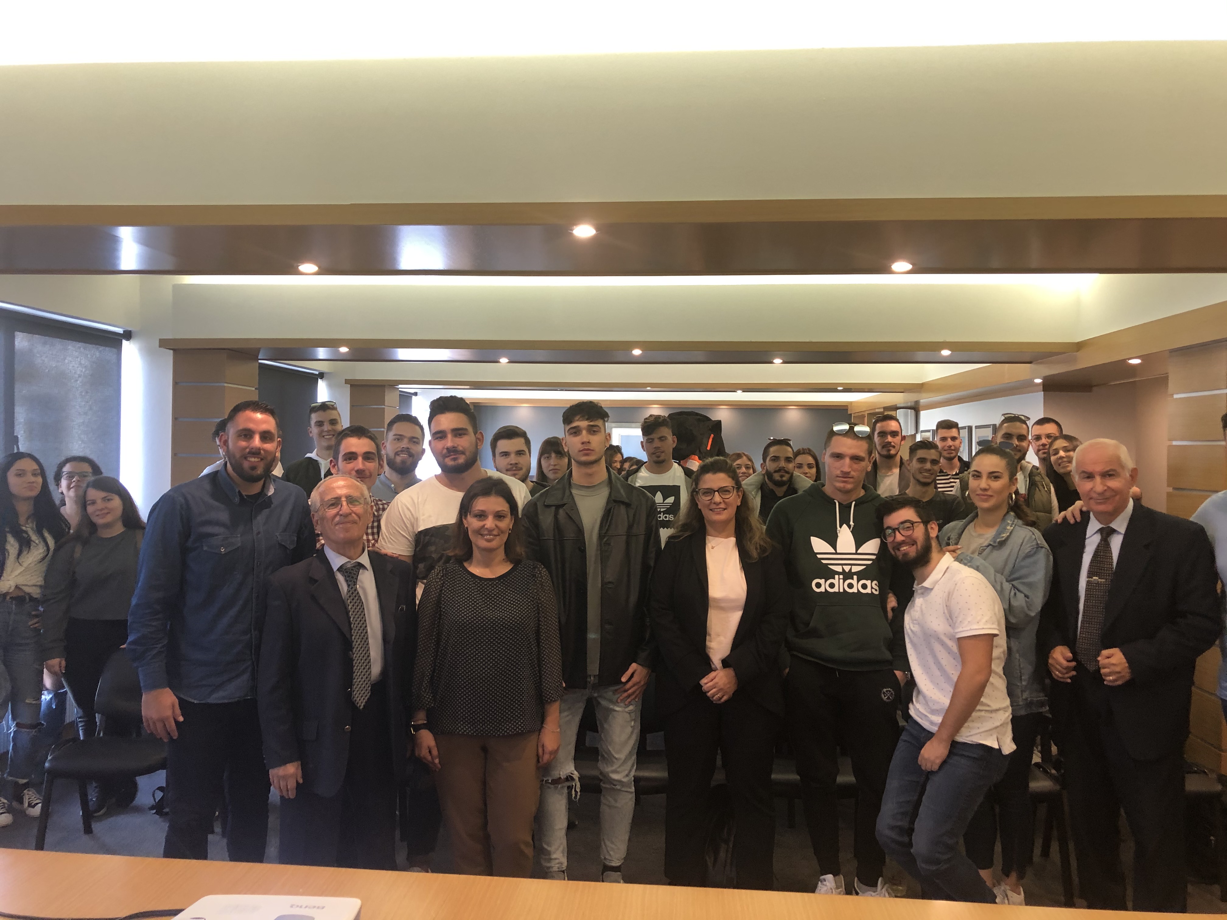 ΕΠΙΣΚΕΨΗ ΤΟΥ ΠΑΝΕΠΙΣΤΗΜΙΟΥ ΠΕΛΟΠΟΝΝΗΣΟΥ ΣΤΑ ΓΡΑΦΕΙΑ ΤΗΣ ΕΕΝΜΑ | ΕΕΝΜΑ